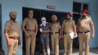 ਡੇਰਾਬੱਸੀ ਪੁਲਿਸ ਦੀ ਵੱਡੀ ਕਾਮਯਾਬੀ, 48 ਘੰਟਿਆਂ ਵਿੱਚ ਸੁਲਝਾਇਆ ਕਤਲ ਦੀ ਕੋਸ਼ਿਸ਼ ...