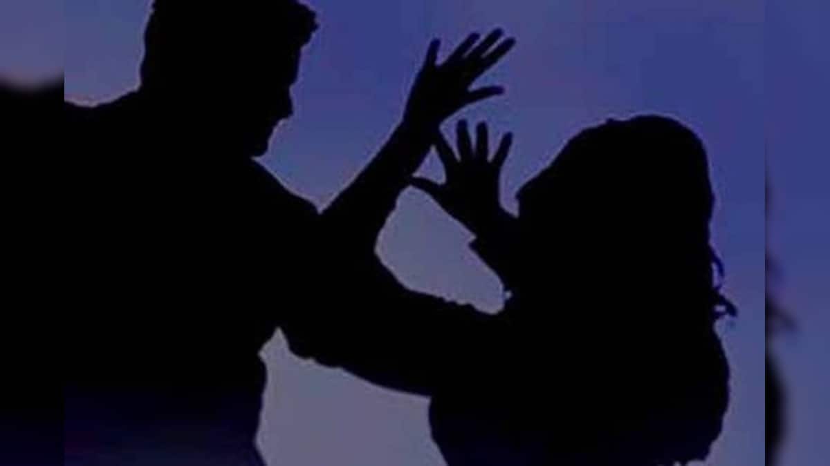 বাড়ির মালকিনের কাছে নিগ্রহের শিকার পরিচারিকা ! | লেটেস্ট দক্ষিণবঙ্গের ...