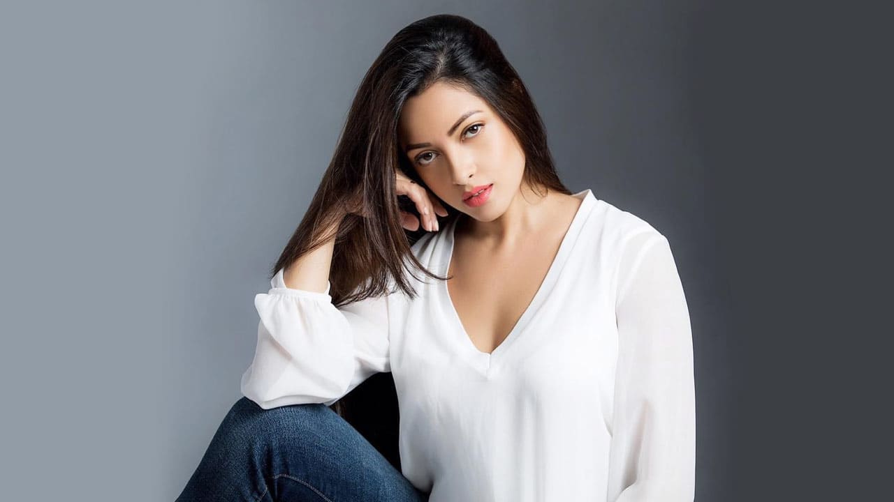 ‘সহ-অভিনেতাকে চুমু খেলে বর আমাকে কিছুই বলবে না !’: রিয়া সেন – News18 বাংলা