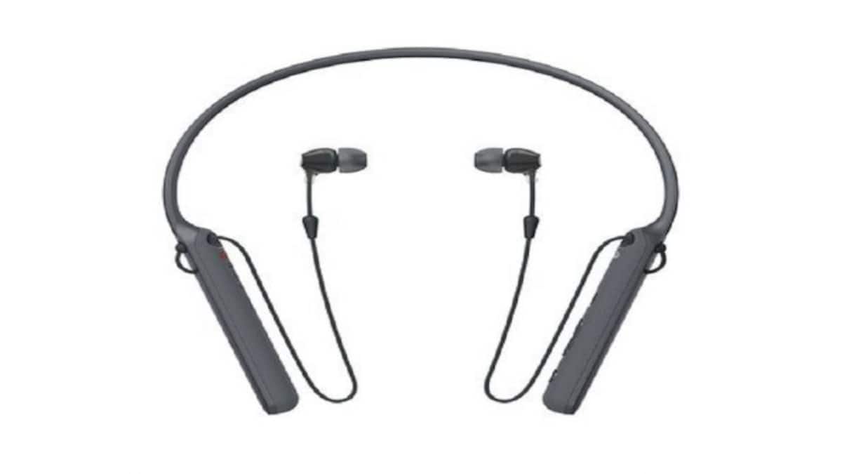 অনলাইনে Bluetooth হেডফোন কিনে ব্যাঙ্ক থেকে গায়েব ১ লক্ষ টাকা ! মাথায় ...