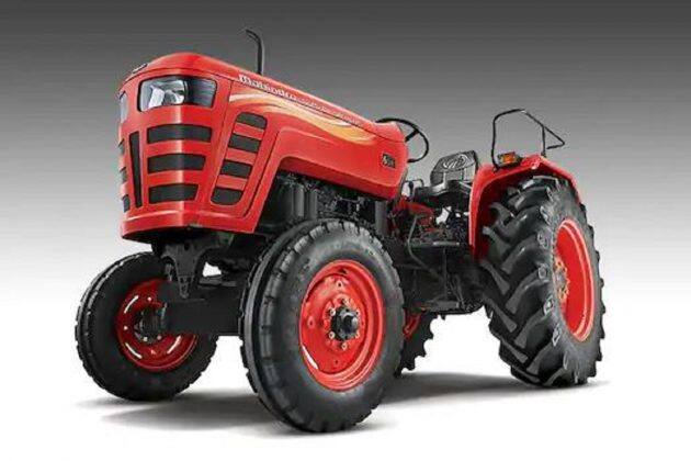 অতিমারীতে দেশের অর্থনীতি চাঙ্গায় কৃষিই ভরসা! বাড়ছে ট্রাক্টরের বিক্রি ...