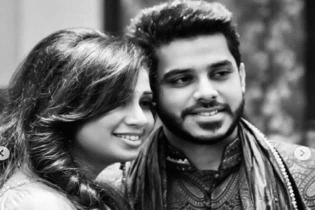 ভাইয়ের জন্মদিনে আদরে ভরিয়ে দিলেন শ্রেয়া ঘোষাল, দেখুন | Shreya ...