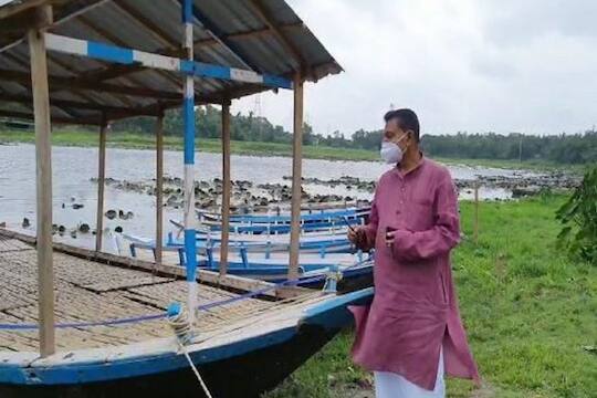 গঙ্গা তীরবর্তী এলাকার ইয়াস পরিস্থিতি খতিয়ে দেখলেন মন্ত্রী স্বপন ...