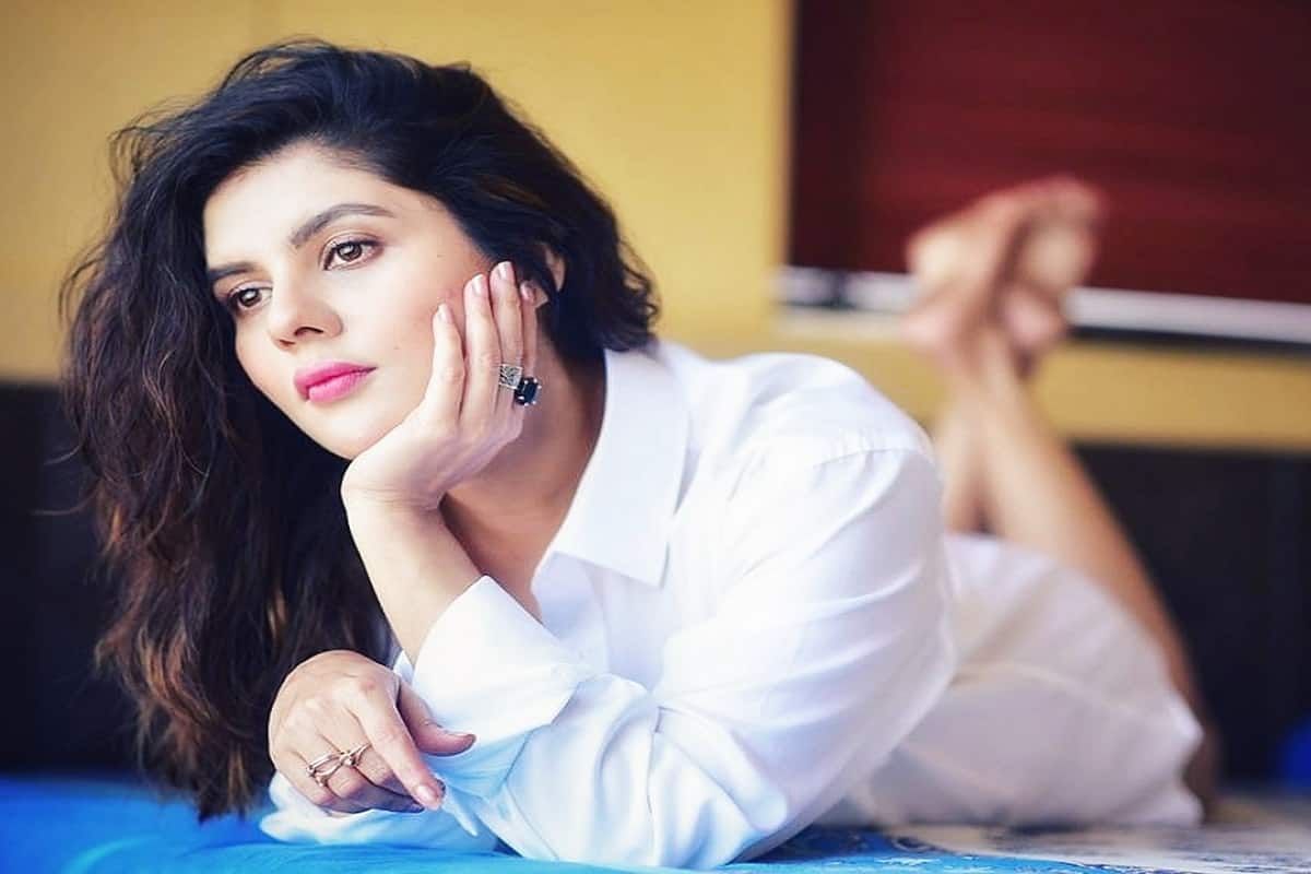 Payel Sarkar|| নির্বাচনে লড়তে মুছেছিলেন বহু সাহসী ছবি! ফের 'হট' অবতারে ...