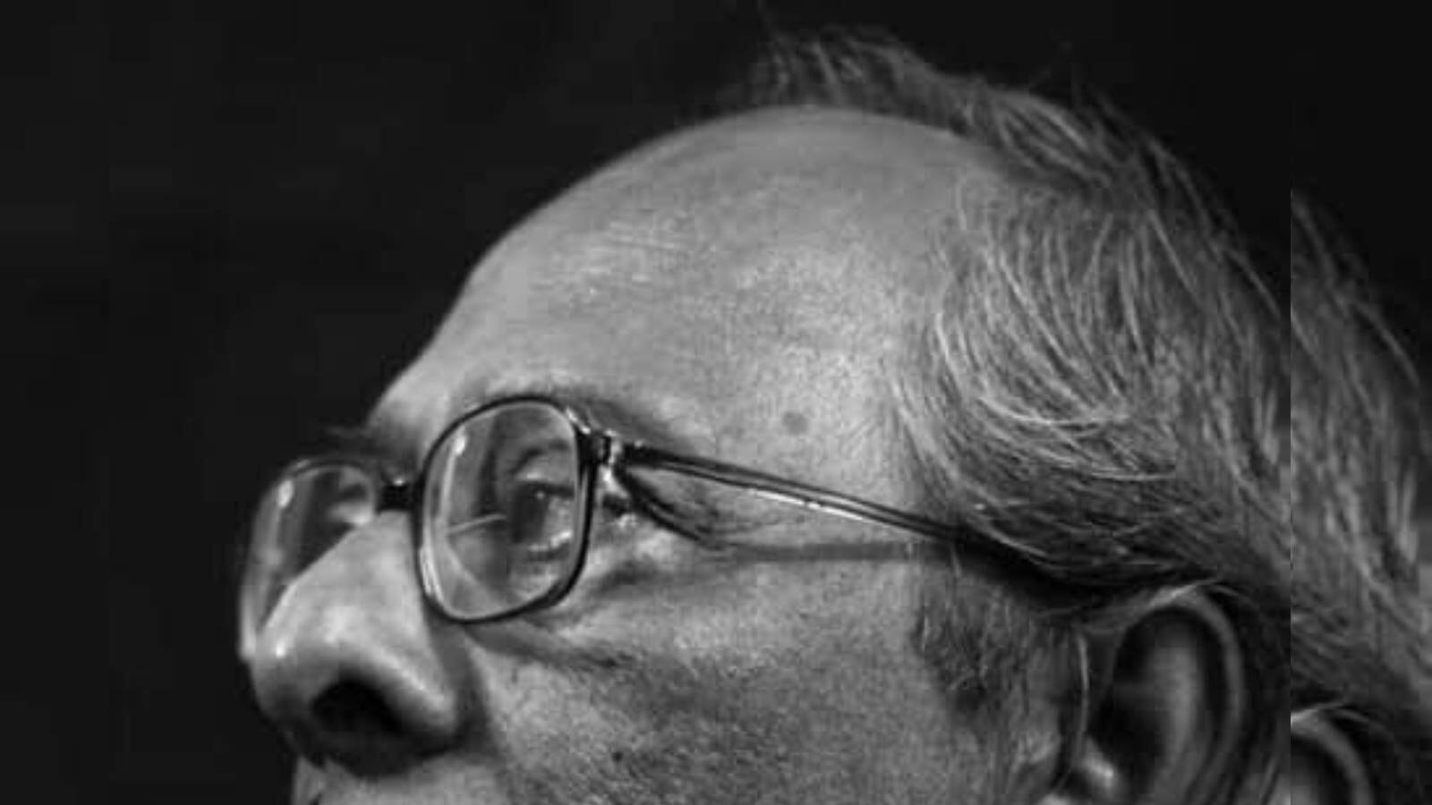 Hasan Azizul Huq the famous writer passes away in Bangladsh arcস্তব্ধ ...