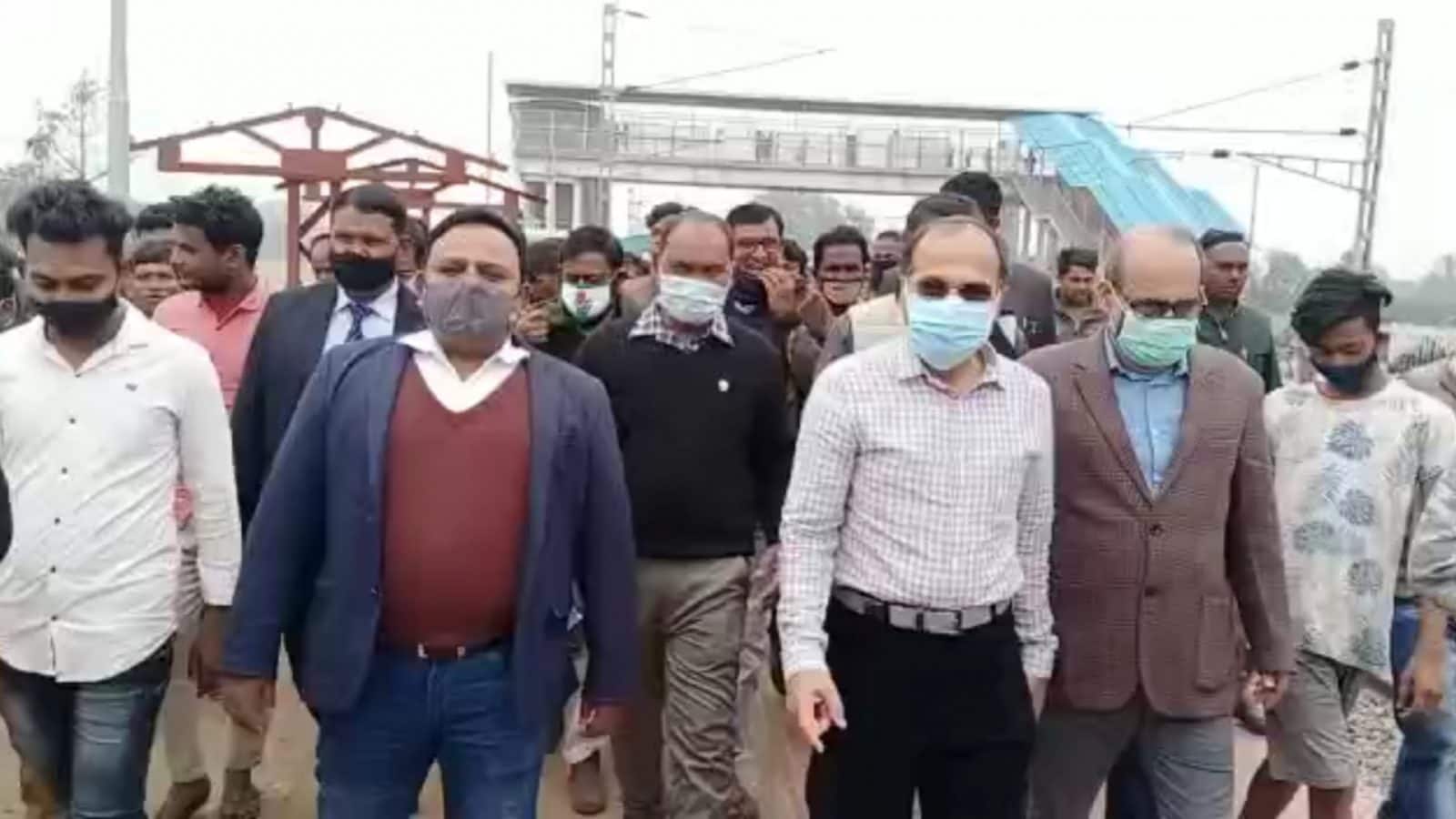 Murshidabad: জীবন্তি হল্ট স্টেশন পরিদর্শনে প্রাক্তন রেল প্রতিমন্ত্রী ...