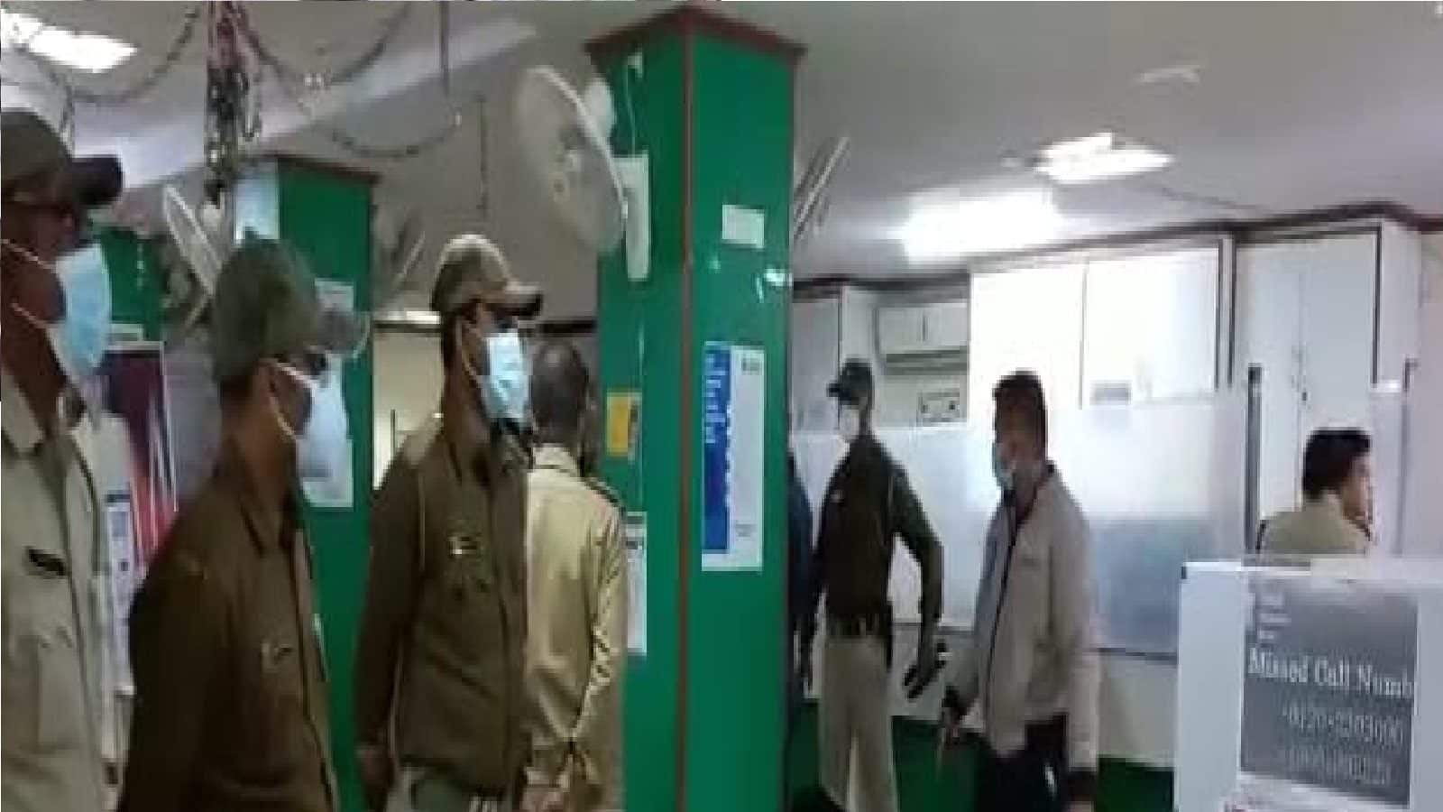 West Bengal East Bardhaman bank dacoity news followup শহরের ...