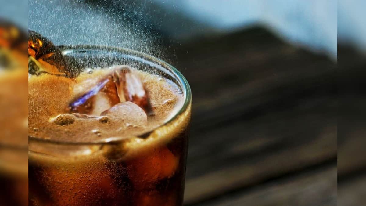 Cold Drinks: গরমে কোল্ড ড্রিঙ্কস ছাড়া থাকতে পারেন না? দেখুন কী ...