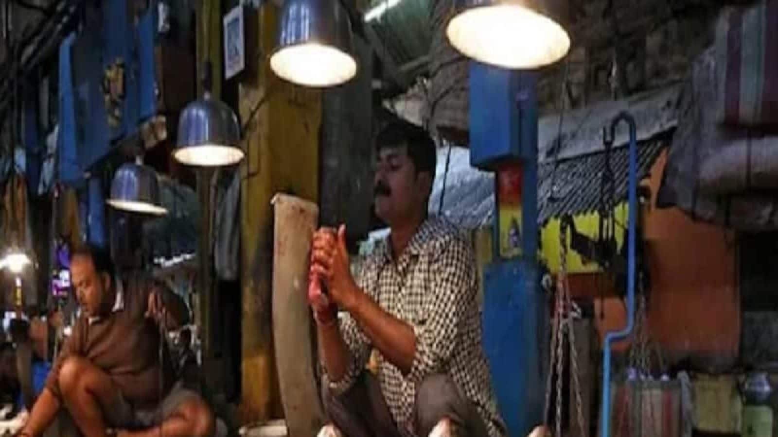 Fish Prices in Kolkata: রুই, কাতলা থেকে পাবদা, ভেটকি! সাতদিনে ...