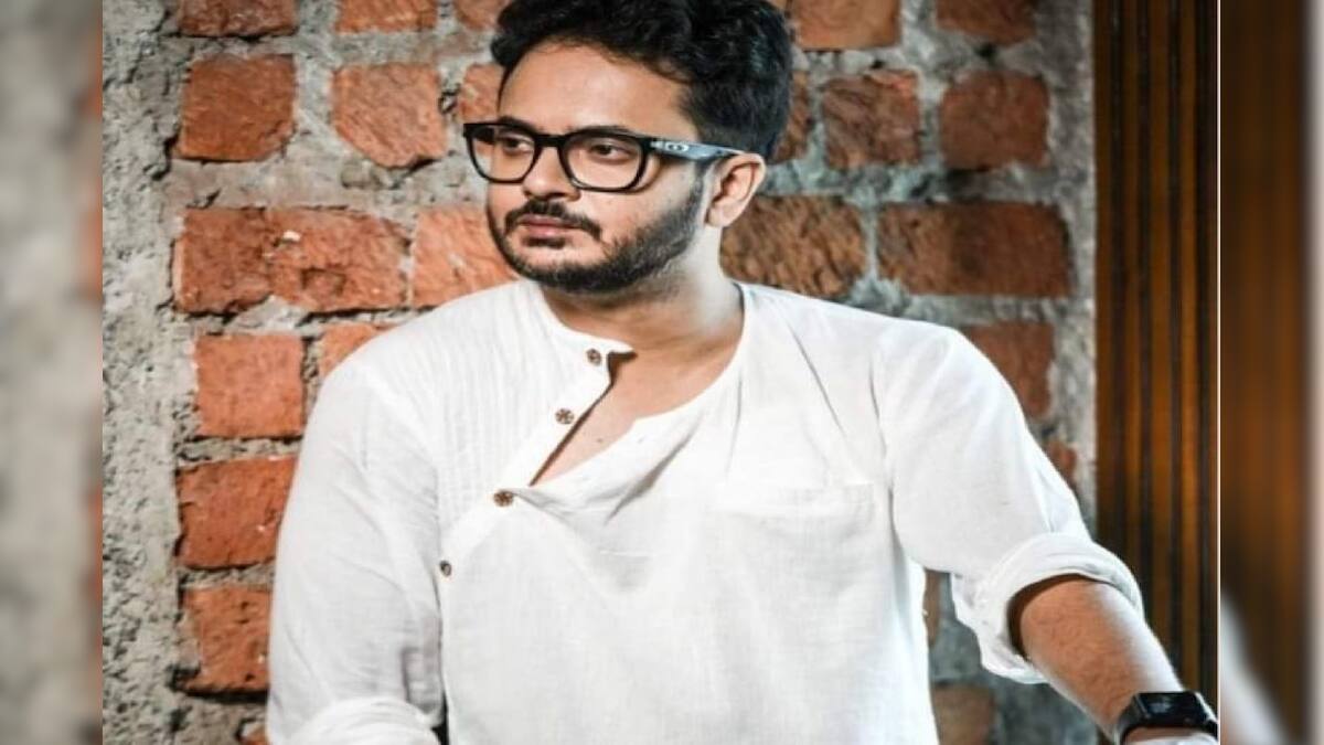 সব থেকে প্রিয় মানুষটা হাসপাতালে, এ বছর নতুন জামা গায়ে ছোঁয়ালেন না ...