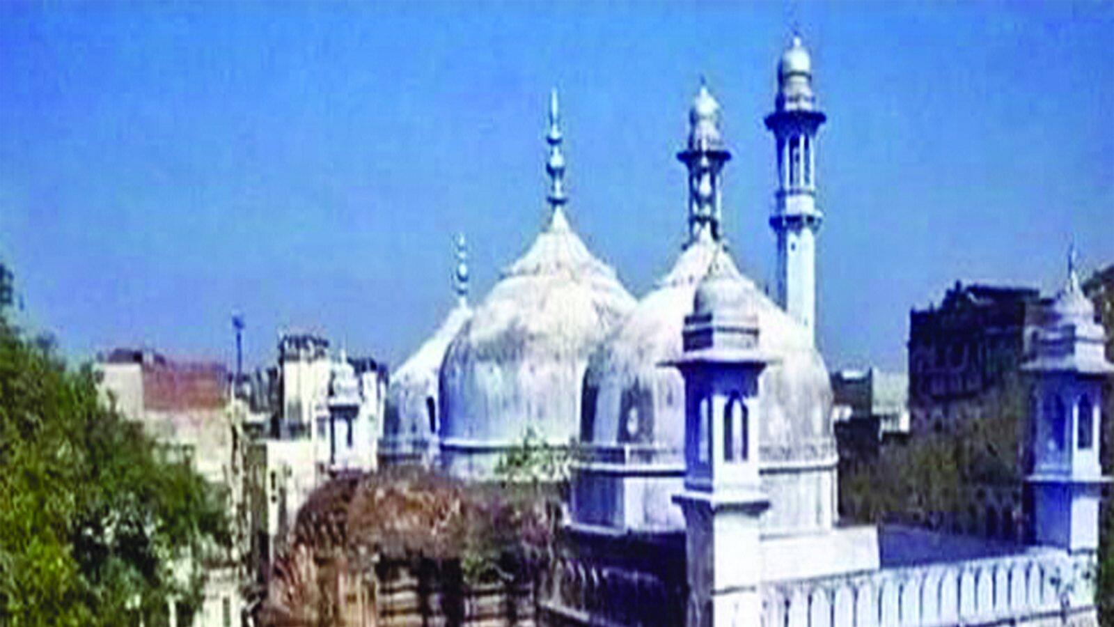 Videography Inside Shringar Gauri Mandir-Gyanvapi Mosque: বারাণসীর কাশী ...