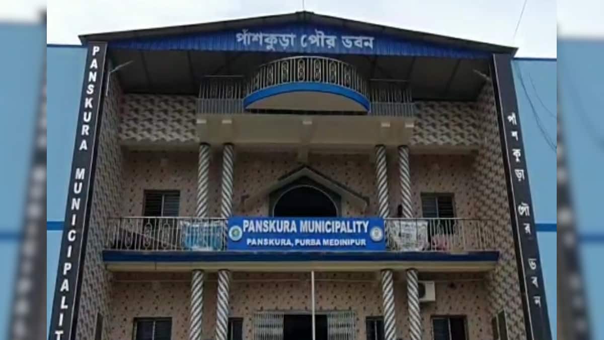 Purba Medinipur: পাঁশকুড়া পৌরসভার উদ্যোগে পৌরবাসী বিনোদনের জন্য তৈরি ...