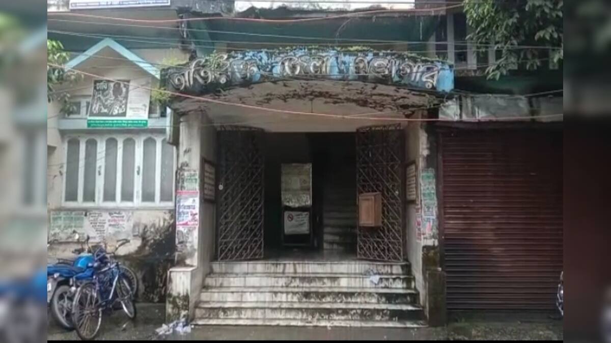 Siliguri: কর্মীর অভাবে বন্ধ পাঁচ লাইব্রেরি! দ্রুত খোলার আশ্বাস মেয়রের ...