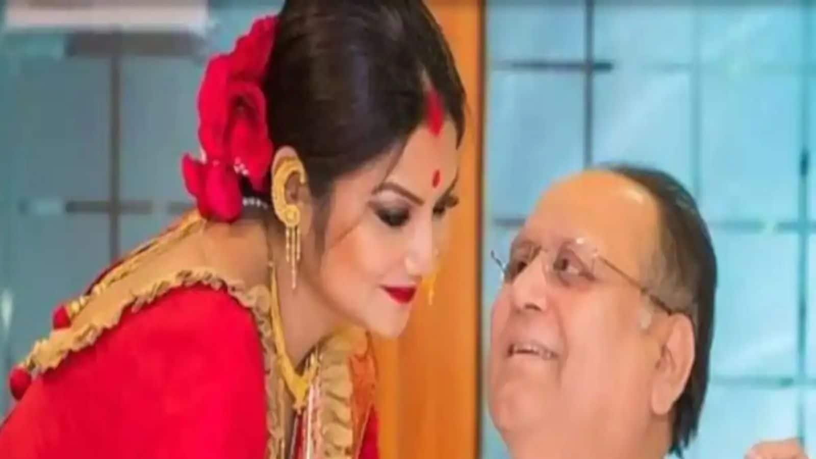 Dolon Roy Dipankar Dey: On their 27th year of relationship TOLLYWOOD Couple In Didi No 1 both ...