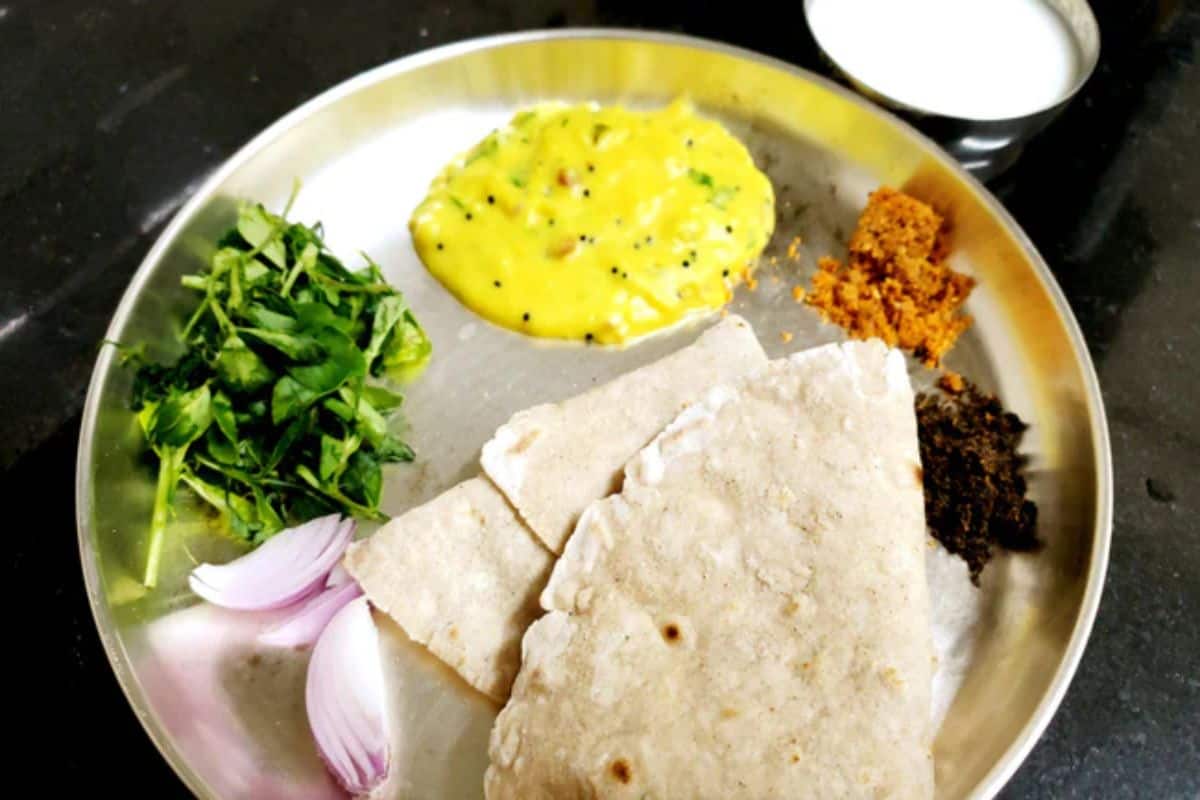 একসঙ্গে ৩টি রুটি কখনও দেবেন না থালায়! মহা বিপদ এড়াতে জানুন রান্নাঘরের ...