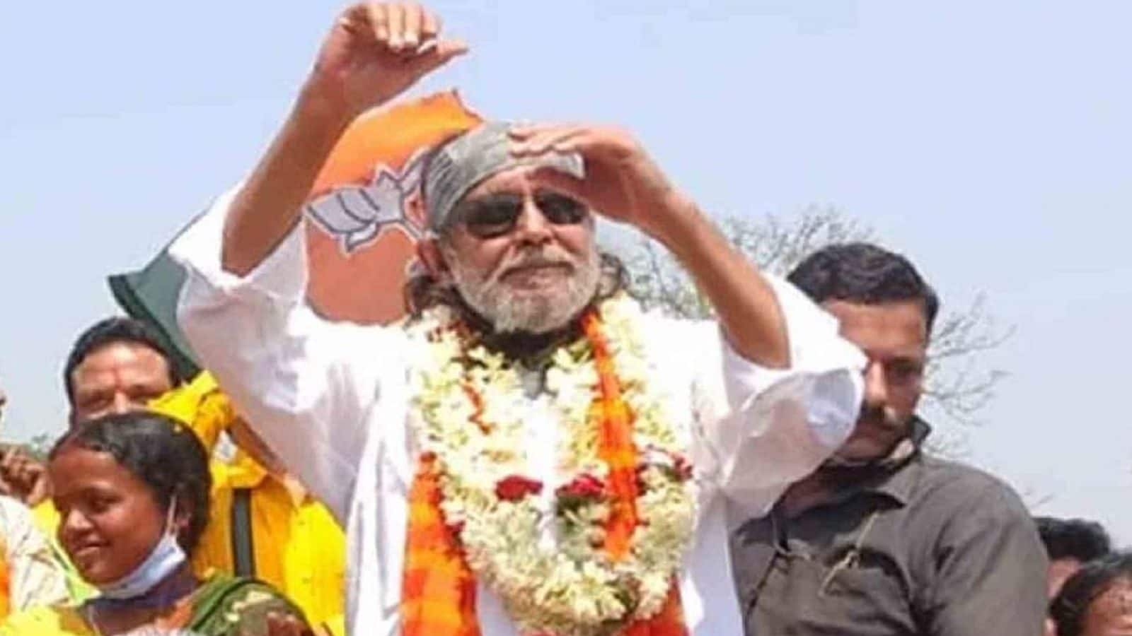 ‘ডায়লগ দিতে শুধু আসিনি, যখন সময় হবে ঠিক দেব...’: মিঠুন চক্রবর্তী ...