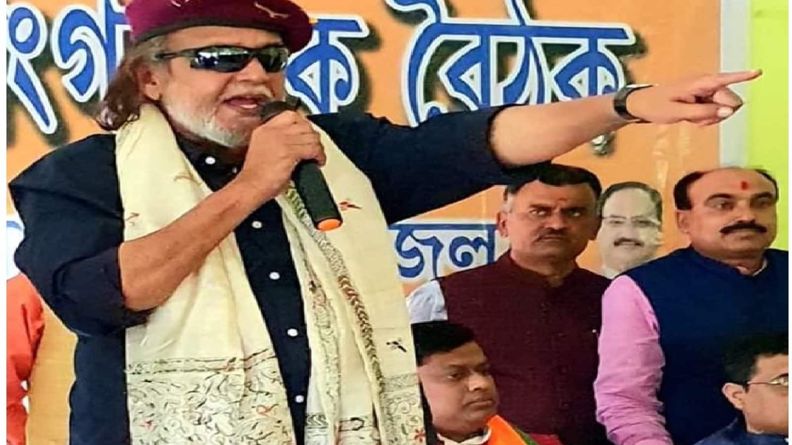 একেক দিন, একেক রকমের টুপি, বিজেপিতে গিয়ে মিঠুনের নয়া টুপি প্রেম ...