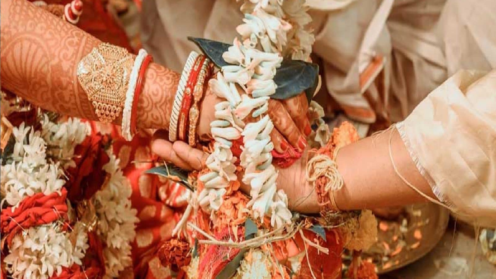 1649 marriage complete the Man named Sanatan Das from West Medinipur ...