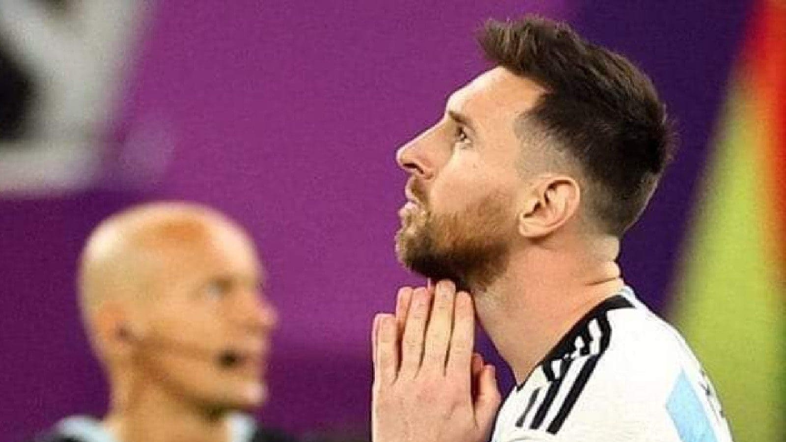 education for all, Lionel Messi Arm Band, মেসির হাতের আর্মব্যান্ড, সবার ...