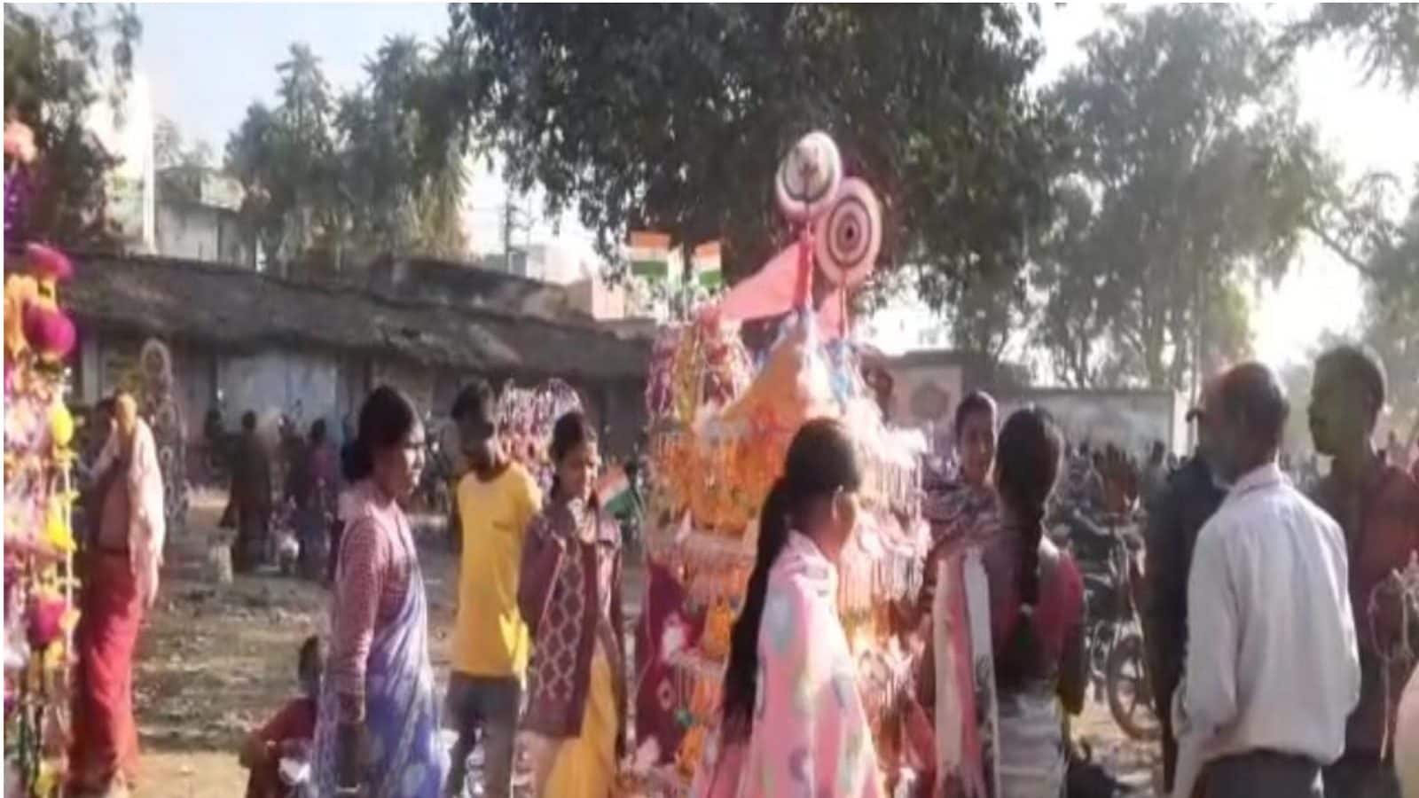 Makar Sankranti 2023 | কদর কমেছে চৌডলের, মকর সংক্রান্তিতে ভাটা পড়ছে ...