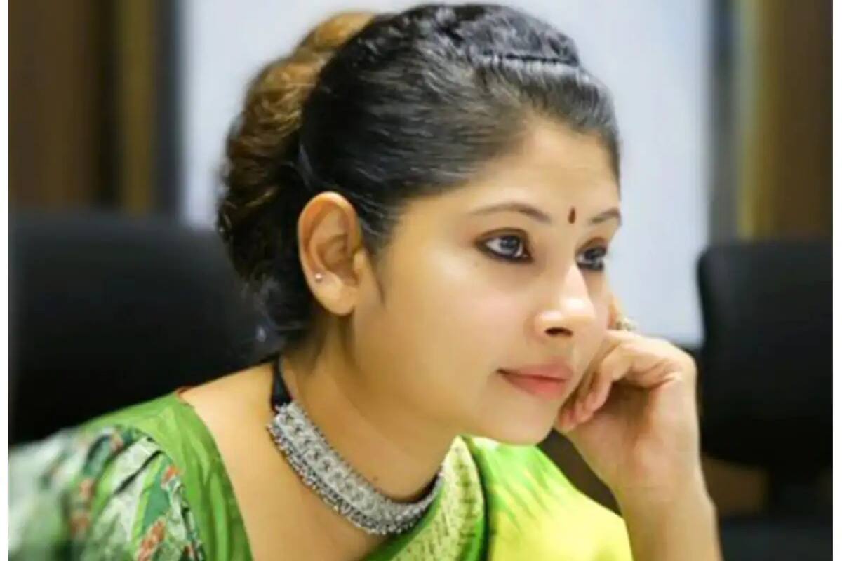 IAS Success Story: দার্জিলিংয়ের স্মিতা ২২ বছর বয়সে হয়েছিলেন আইএএস! তাঁর লড়াইয়ের গল্প চমকে ...