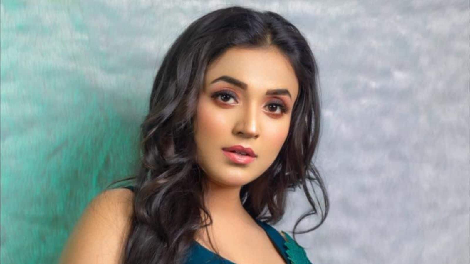 Annwesha Hazra: 'এই পথ যদি না শেষ হয়'-এর 'ঊর্মি' এবার বড় পর্দায়! কোন ছবিতে অভিনয় করছেন ...