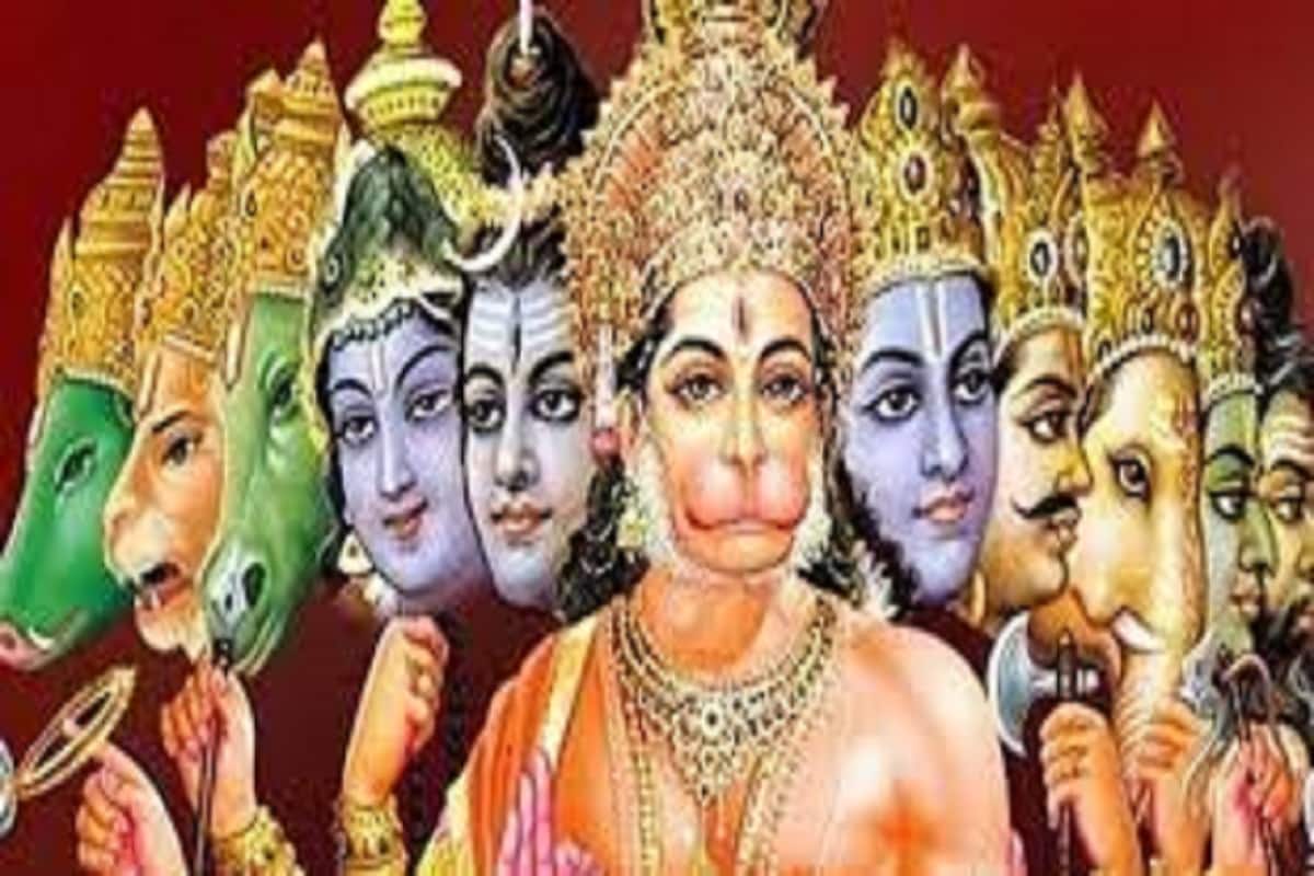 রোজ সকালে পবনপুত্রের দর্শন করেন শনিদেব, ২০০ বছরের পুরনো হনুমান মন্দির ...