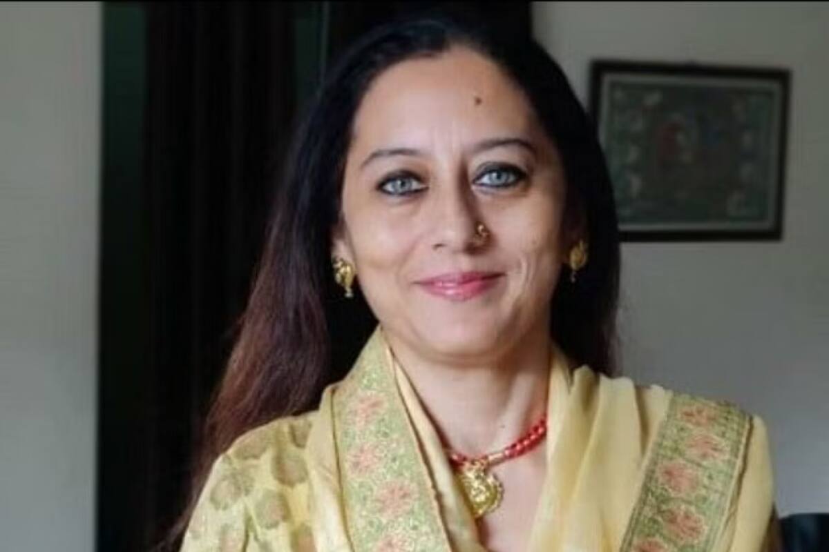 Ashish Vidyarthi-Rupali Barua I Rajoshi Barua: মিসেস বিদ্যার্থী হয়ে ...