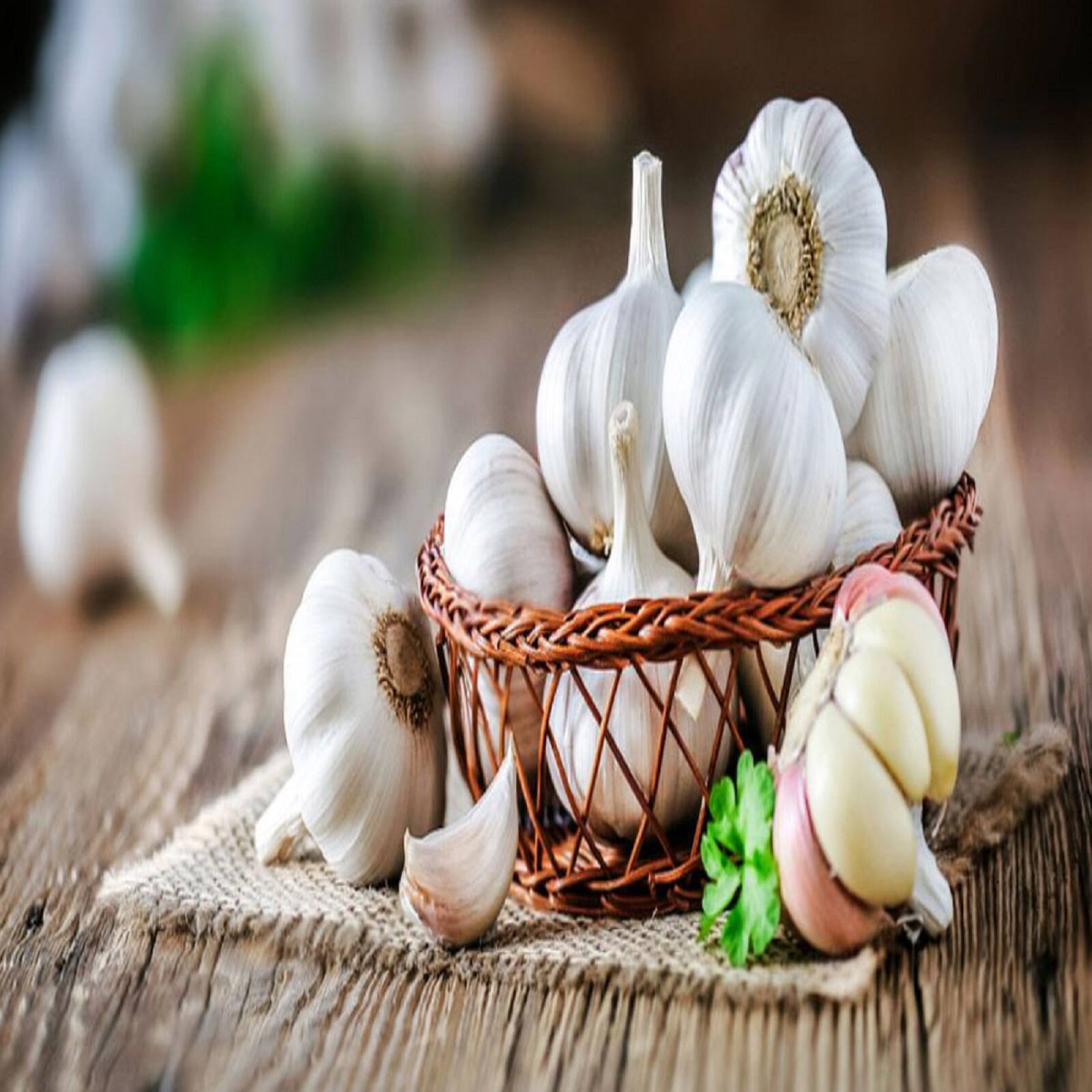 Health Tips, Health Care Tips, Garlic Positive Sides, Garlic Effects ...