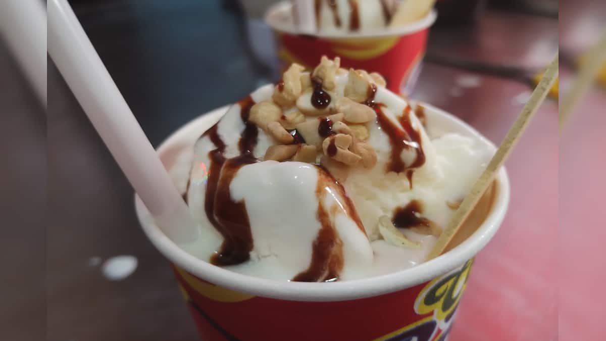 2000 Cups of Lassi in a Day Sumons Lassi is now a Hot Favorite | ২০০০ ...