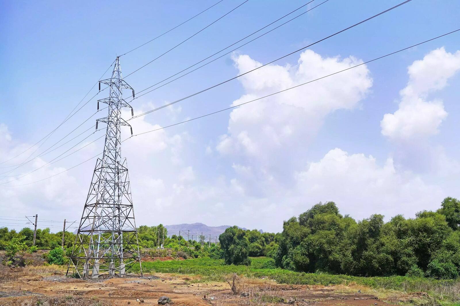Transmission Line Failure | জানেন কি ট্রান্সমিশন লাইন ভেঙে গেলে কী হতে ...