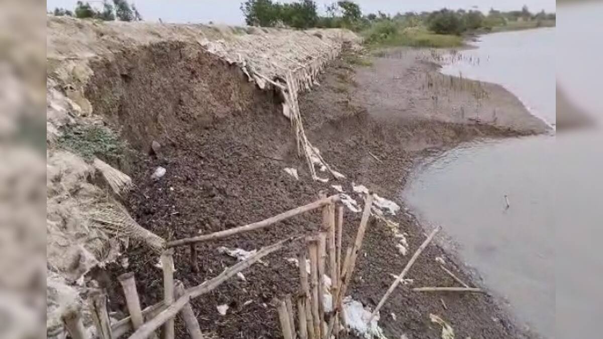 people of Raidighi of South 24 Parganas are in panic due to cracks in ...
