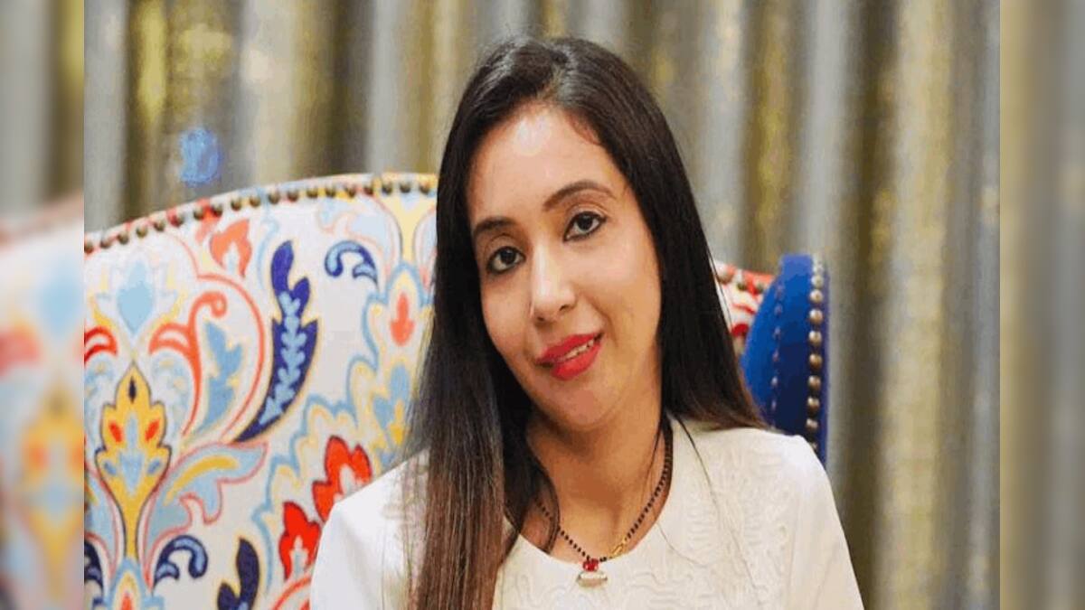 Rujira Banerjee || Coal Scam || ED: ৩ ঘণ্টা ২০ মিনিট! গাড়ির কাচের ...