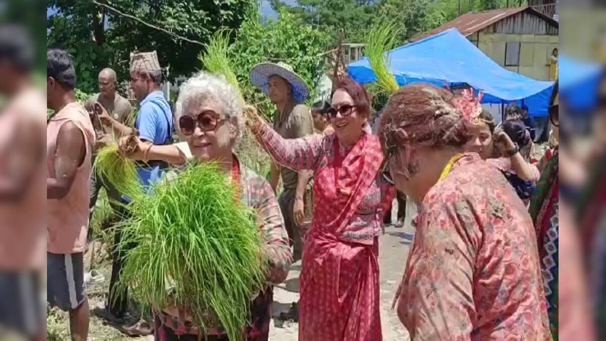 Gorkha people in hills are enjoying Tari festival | টারি উৎসবে মেতে ...