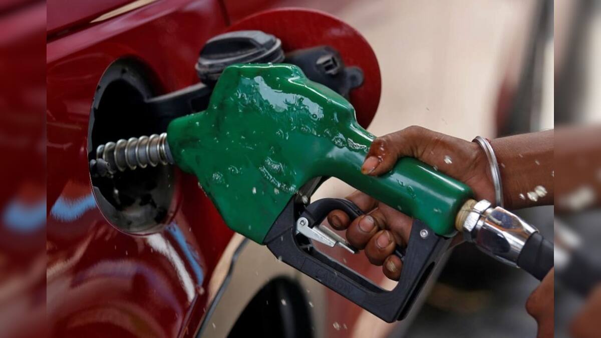 Petrol and diesel price, পেট্রোল ও ডিজেলের দাম কি বদলাবে কাল থেকে ...