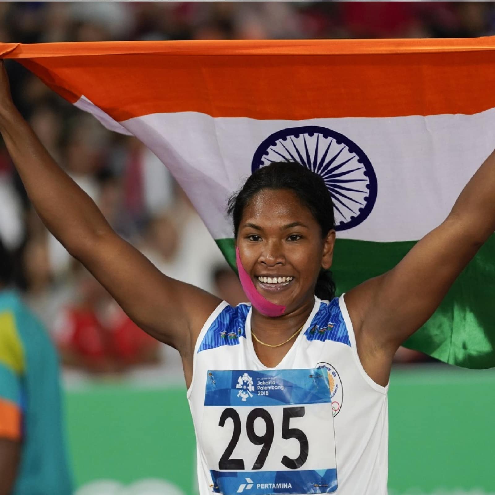 swapna burman wins silver in asian athletics championship, বাংলার মেয়ে ...