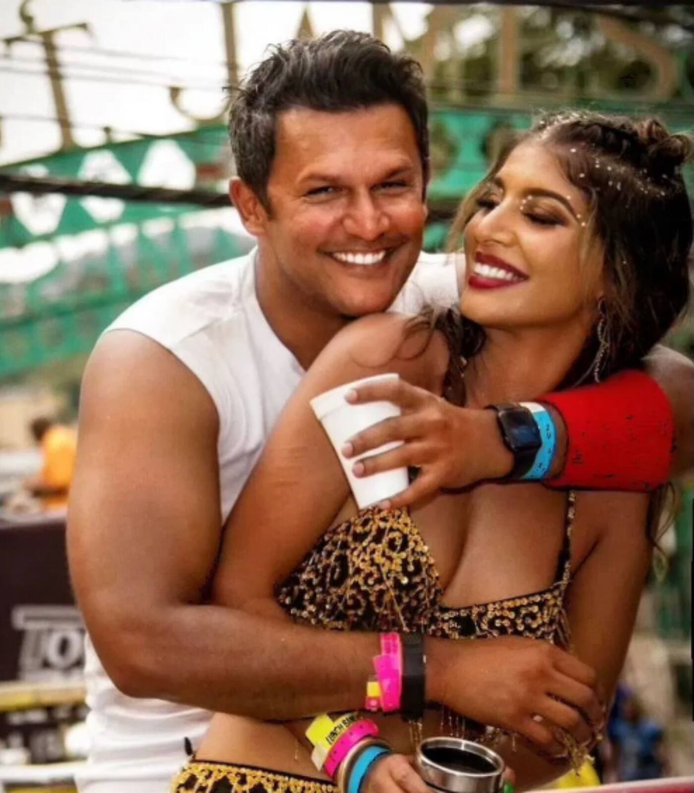 IND vs WI: ক্যারিবিয়ান ক্রিকেটারের লাস্যময়ী 'ভোজপুরি বউ'! কী করে হল প্রেম-বিয়ে? জানুন তাদের ...