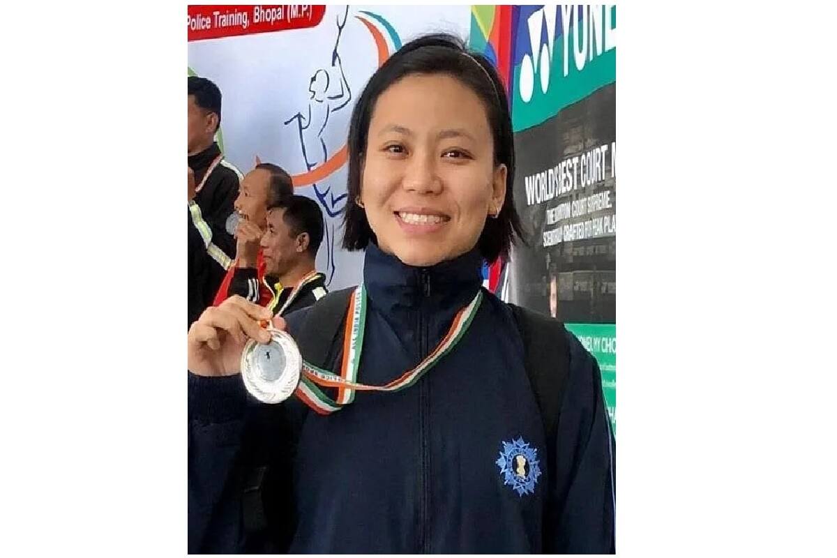 Success Story: মাত্র ৮ বছরের বাবাকে হারিয়েছেন, মিষ্টি চেহারার দাপুটে ...