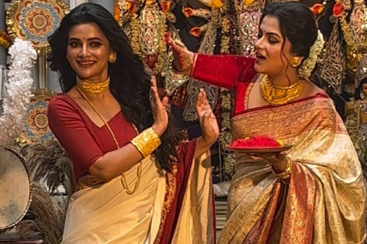 Ushasi-Sudipta-Sanchari: ঢাকের তালে কোমর দোলে তিন নায়িকার, পুজোর এত ...