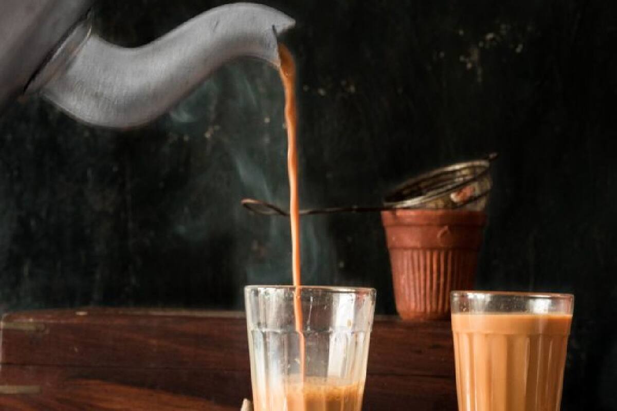 Popular Indian Drinks : কেউ হয়তো নাক সিঁটকাবেন, কিন্তু সেরার মুকুট পরল ...