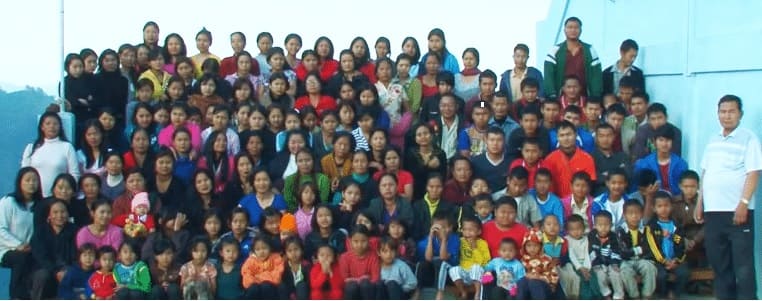 Ziona Chana-World's Largest Family: ৩৯ জন স্ত্রী, ৮৯ সন্তান! কেন এমন ...