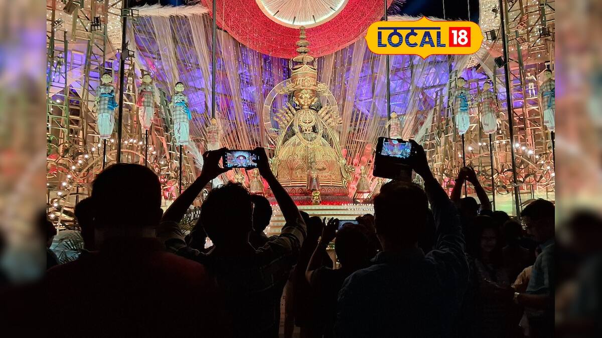 Durga Puja 2023 বর্ধমান শহরের দুর্গাপুজোর থিম অন্তহীন দৌড় | Durga Puja ...