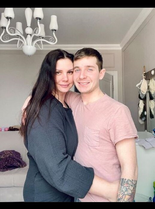 Bizzare News: ছেলের সঙ্গে উদ্দাম যৌনতায় মা, স্বামীকে লুকিয়ে মিলনের জেরে প্রেগন্যান্ট, তারপর যা ...