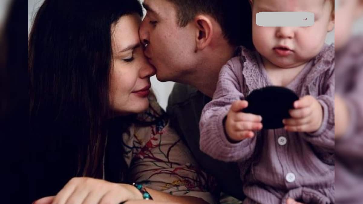 Bizzare News: ছেলের সঙ্গে উদ্দাম যৌনতায় মা, স্বামীকে লুকিয়ে মিলনের জেরে প্রেগন্যান্ট, তারপর যা ...