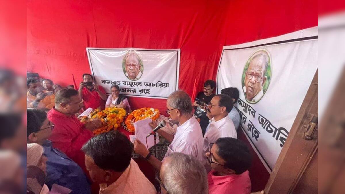 Suvendu Adhikari-Basudeb Acharia: রাজনৈতিক সৌজন্য শুভেন্দু অধিকারীর, বাসুদেব আচারিয়ার বিদায় ...