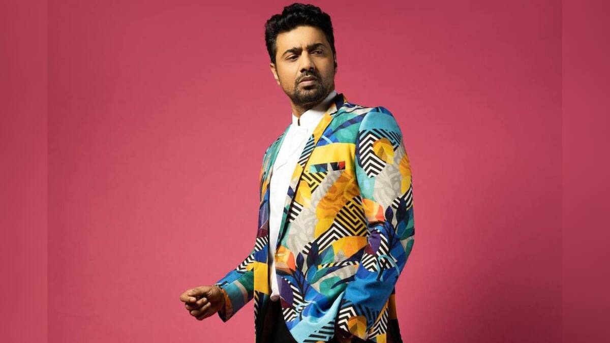 Dev: বড় পর্দায় আসতে চলেছে প্রধান! পোস্টার মুক্তিতে কী বললেন দেব