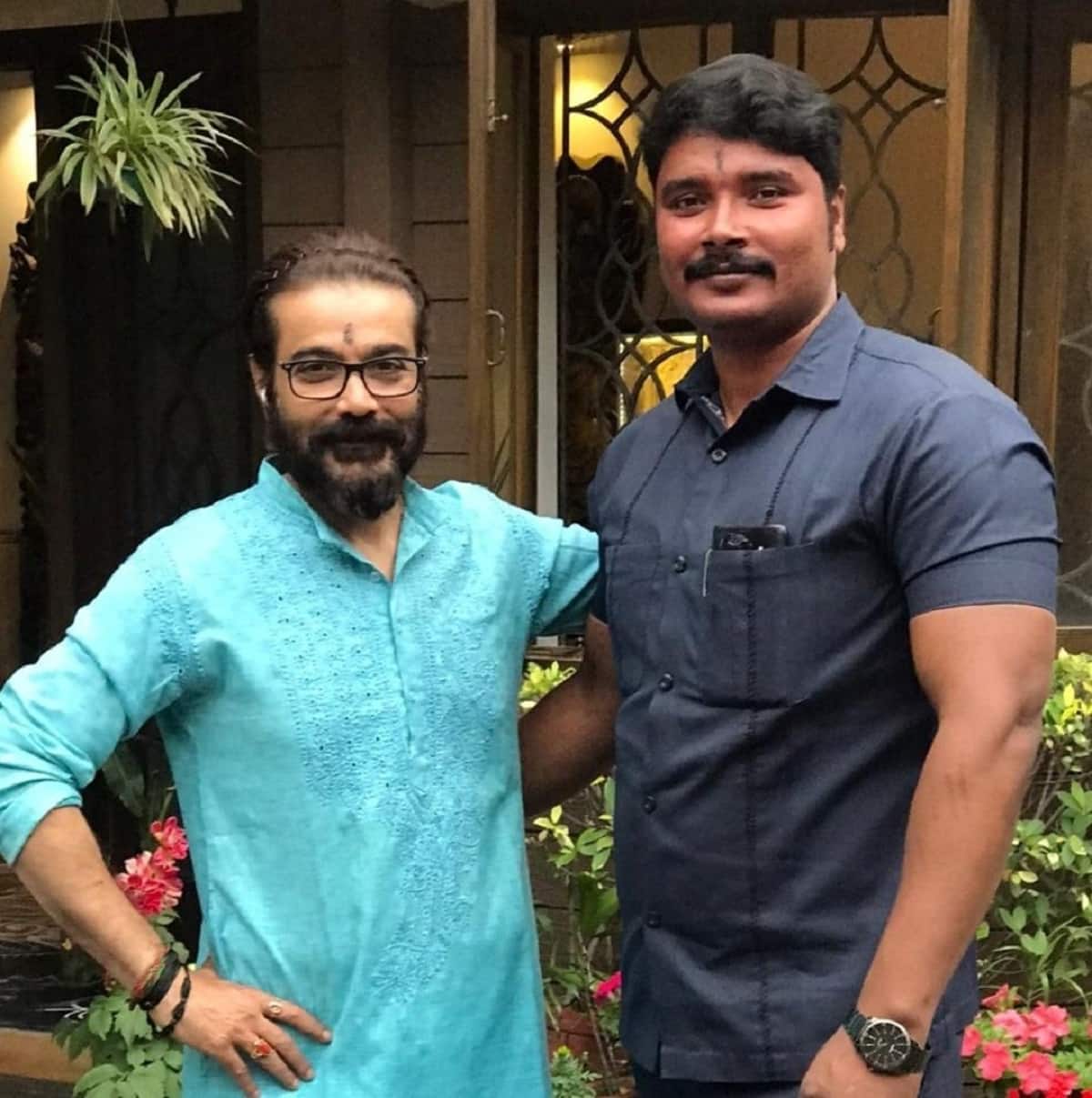 প্রসেনজিৎ চট্টোপাধ্যায়কে তিনি স্যারজি বলে সম্বোধন করেন৷ বাংলার ...