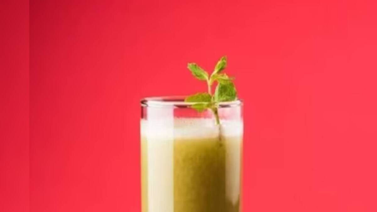 Benefits of Bottle Gourd Juice: রোগের যম এই সবজির রস! ত্বক আর পেট রাখে ...