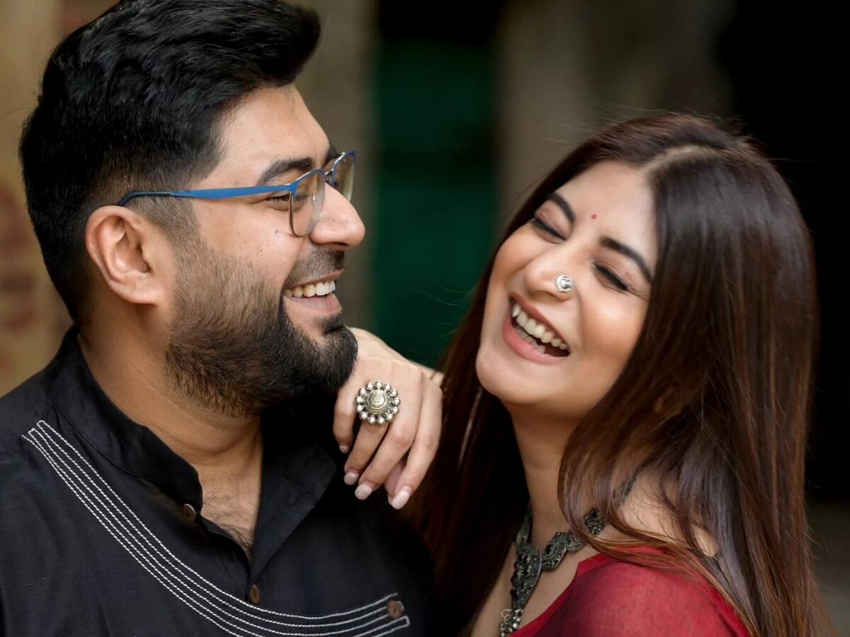 Sandipta Sen Wedding | সিঁদুরে মাখা মুখ! সন্দীপ্তার পায়ে এ কী ...