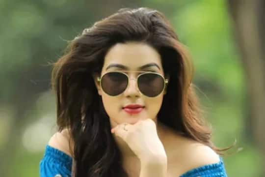 Bangladesh Election Mahiya Mahi: 'ট্রাক' নিয়ে নির্বাচনে বাংলাদেশি ...